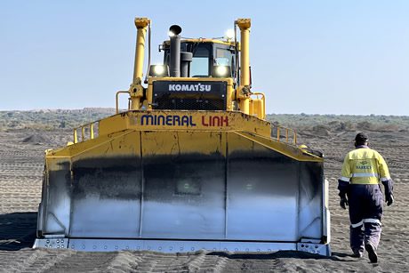 Mineral Link Zambia – Equipment Hire Zambia | Mining | Haulage | Eart ...